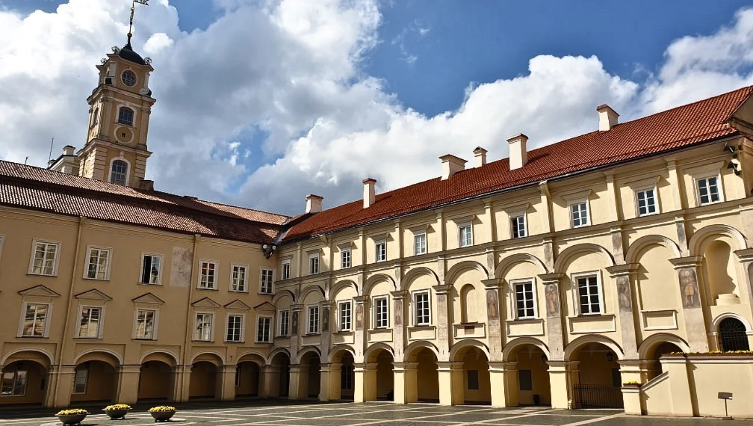 Vilnius University - MBBS Mithram
